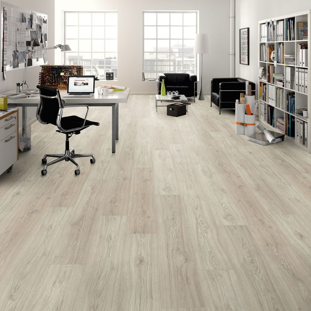 Parchet laminat stejar Brits 8 mm intenso