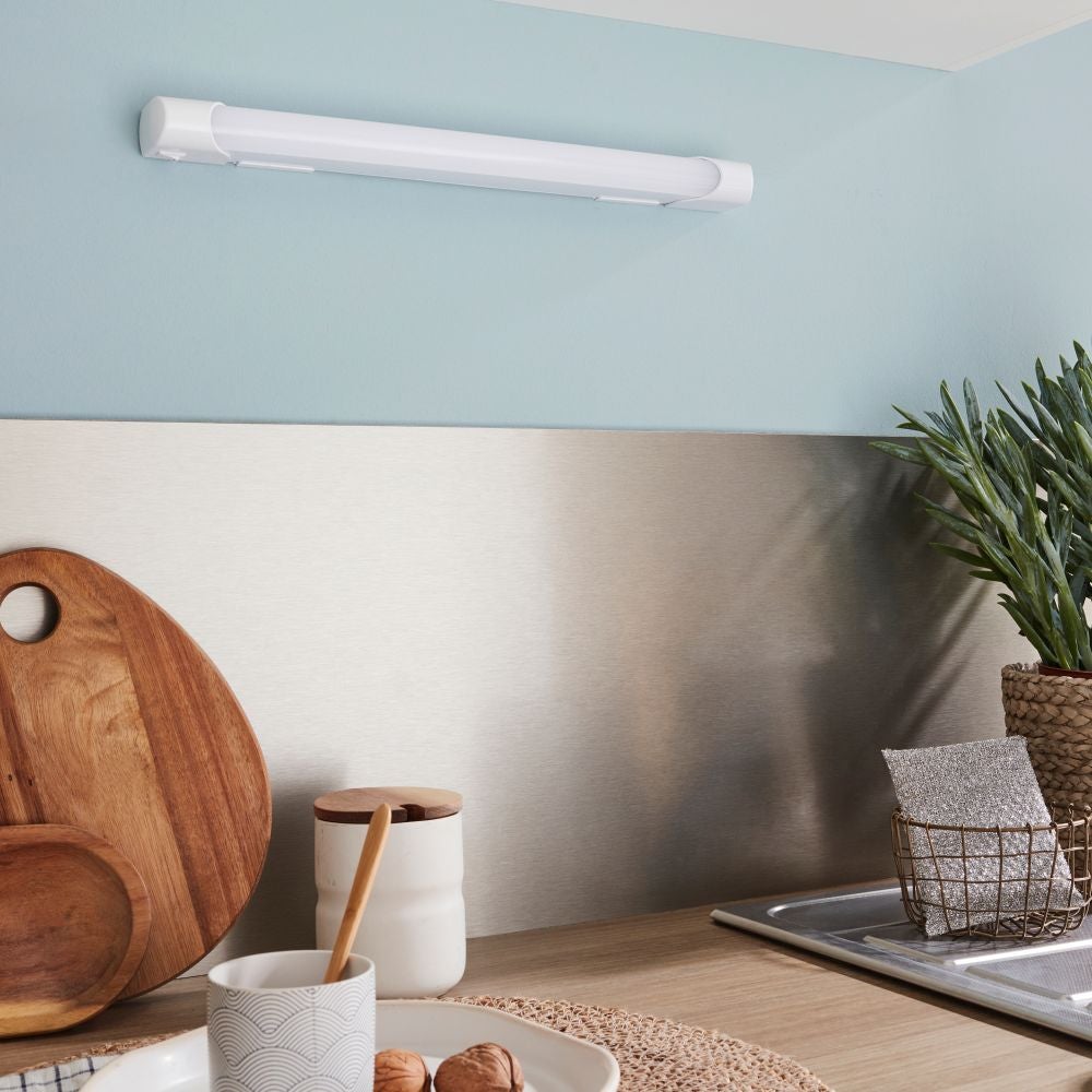 Rigleta LED Vinli, 6W, 600 lumeni, 4000k, L40cm, alba