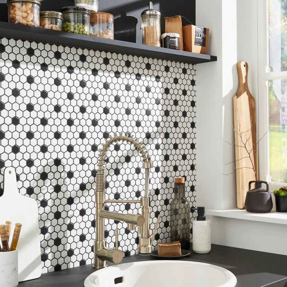 Mozaic din ceramica 30 x 26 cm, Artens Hexa, alb negru