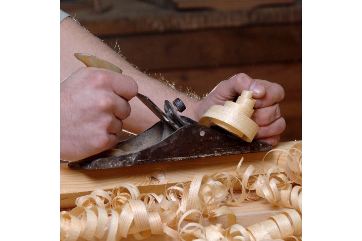 Cum sa alegi o rindea manuala potrivita