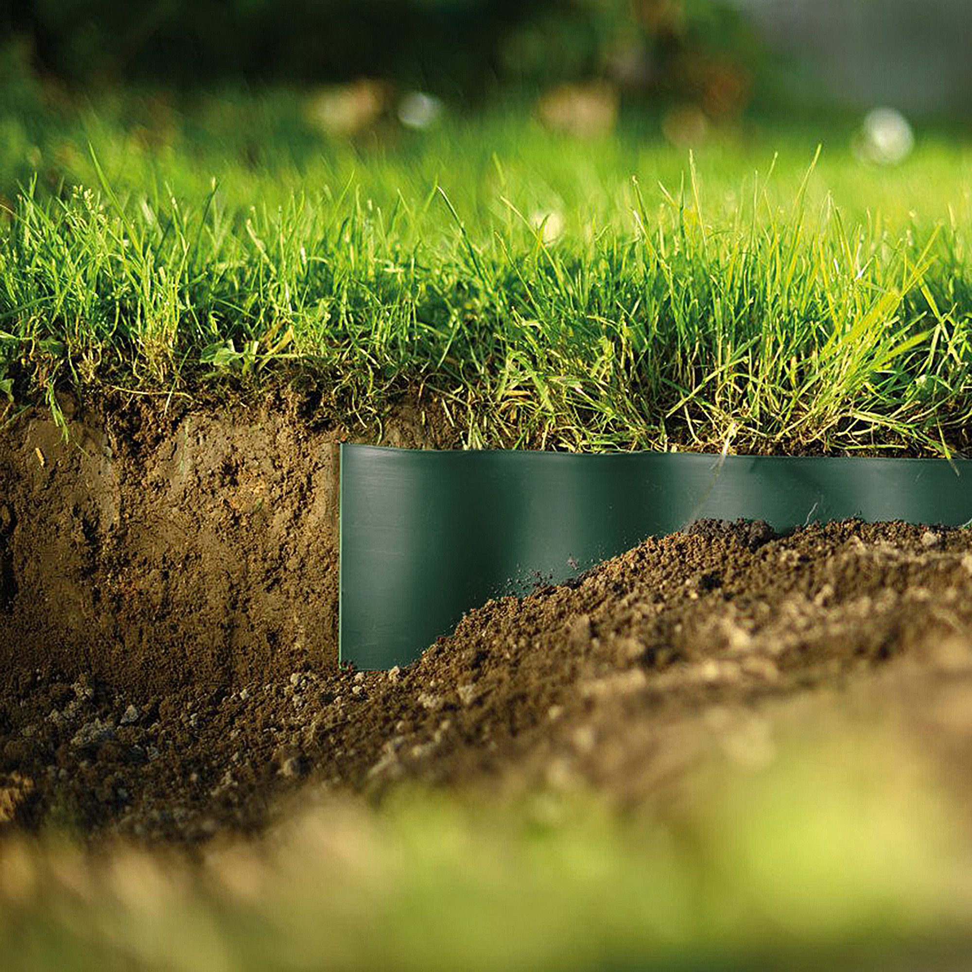 Separator gazon Intermas, PVC, H 15 cm, L 9 m, verde