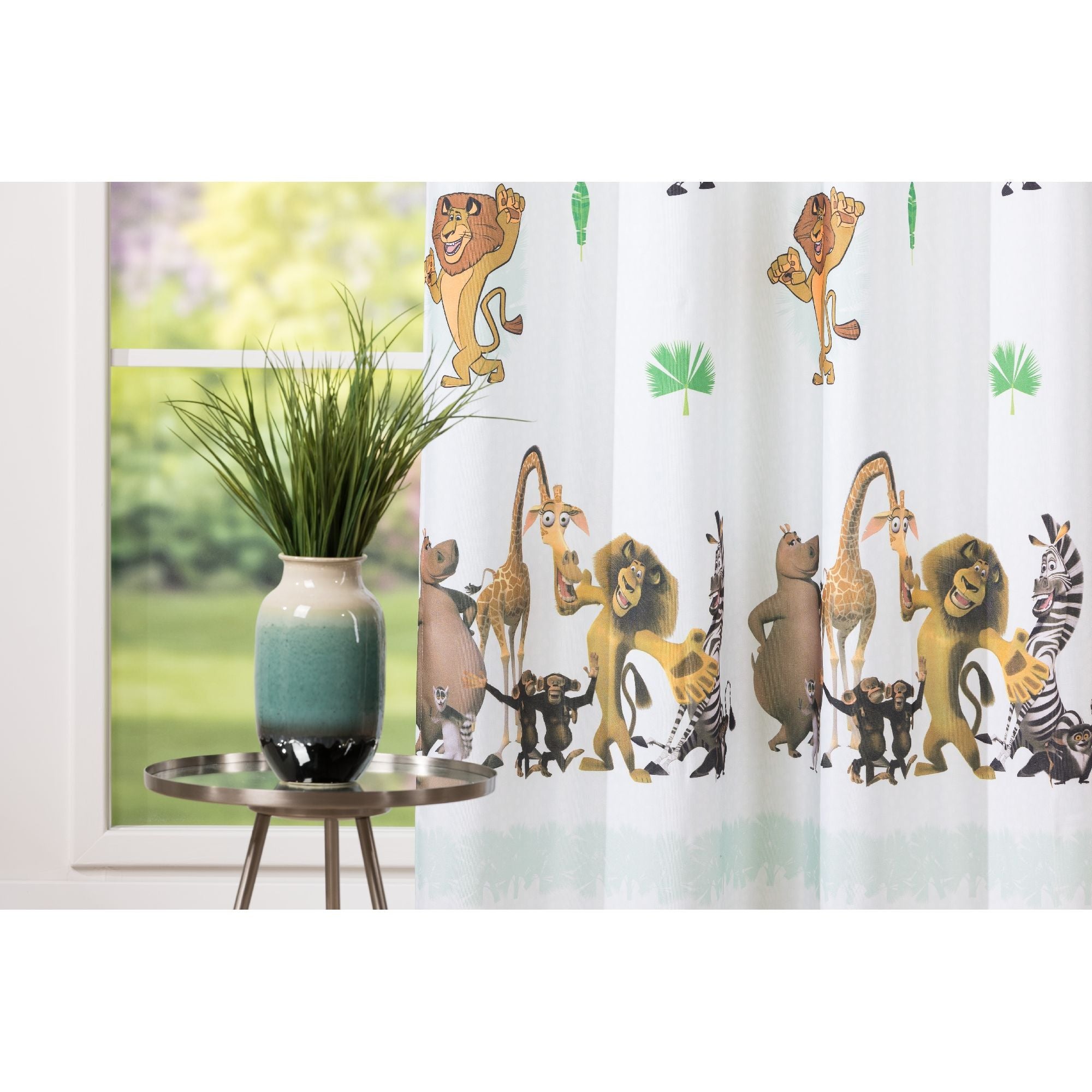 Draperie copii Madagaskar 140 x 245 cm, cu inele, alb/verde