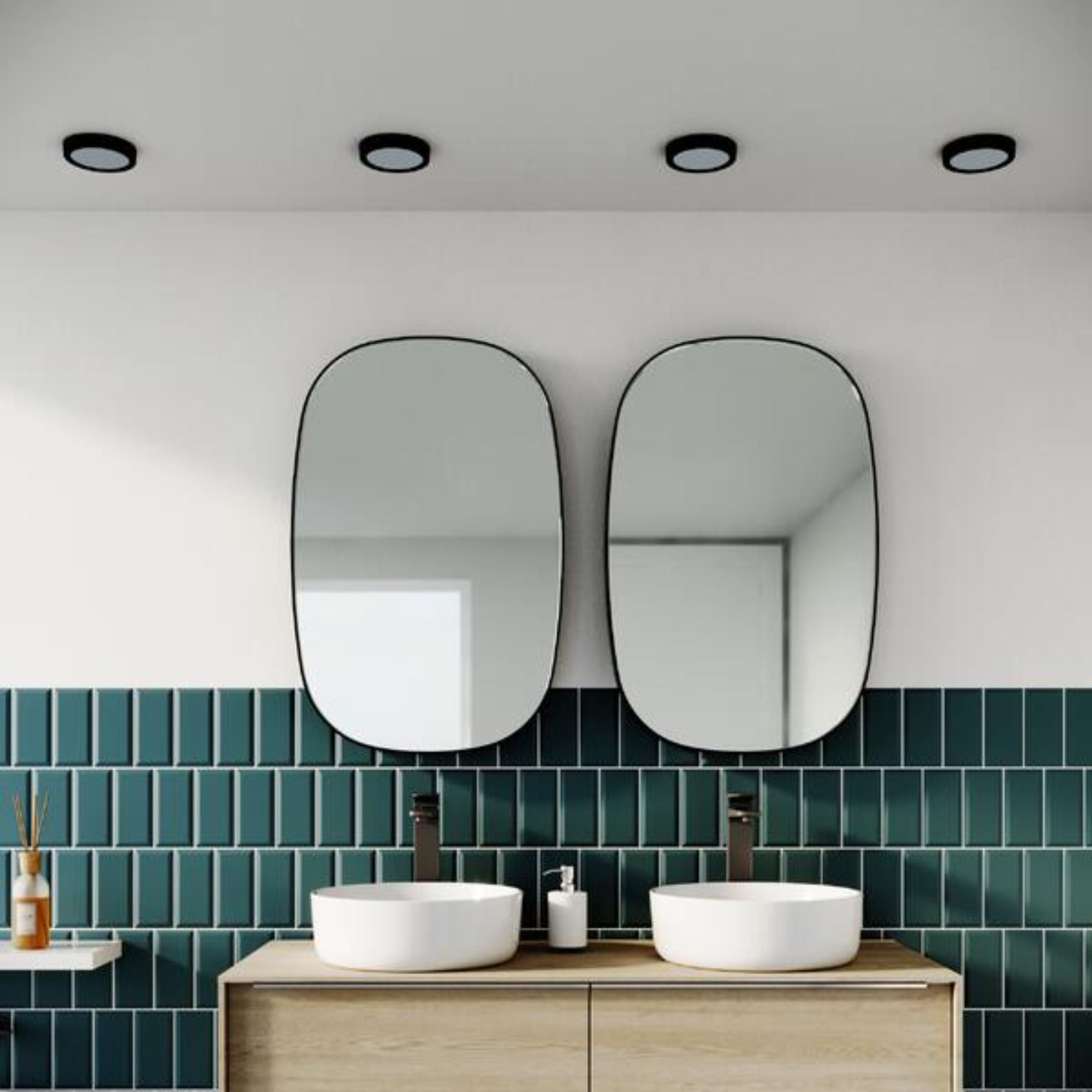 Spot LED aplicat Sanoa, 1000 lm, dimabil, IP44, rotund, argintiu