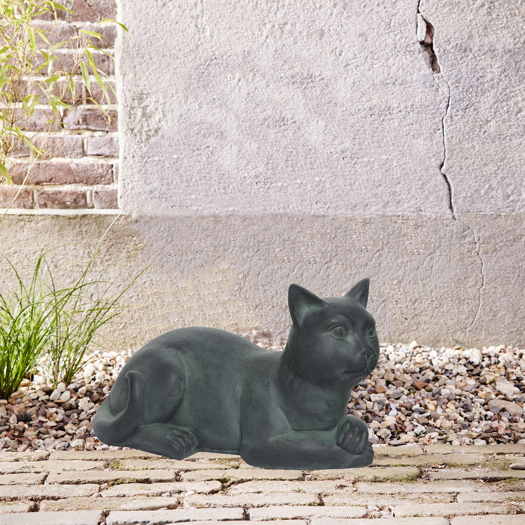Statueta decorativa gradina, model pisica intinsa, H 26.5 cm