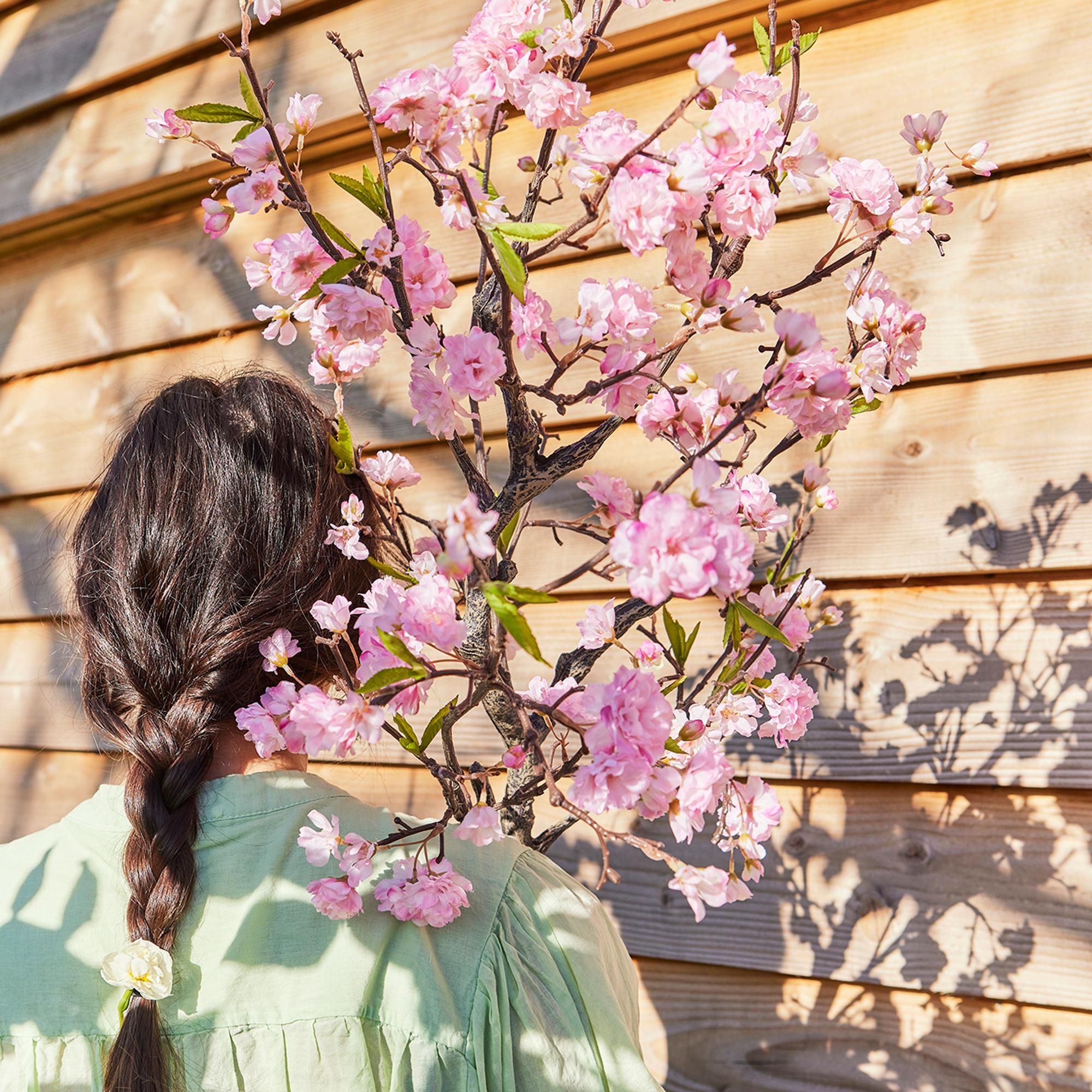 Cires inflorit, planta artificiala in ghiveci, H 125 cm
