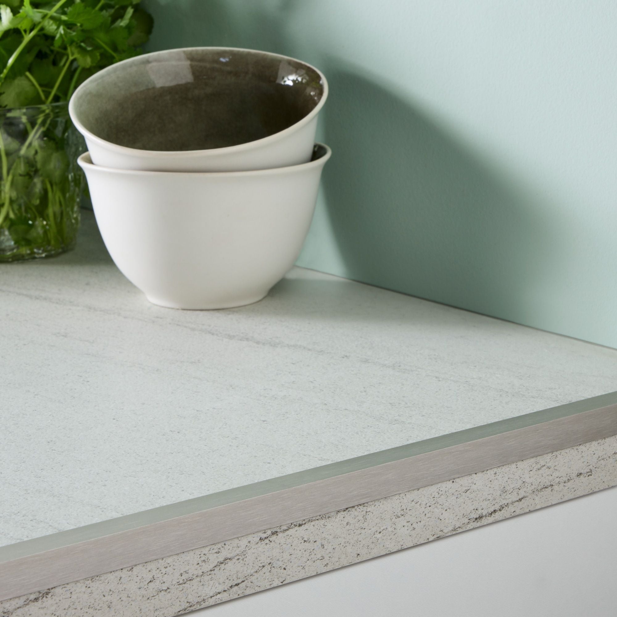 Cornier aluminiu periat anodizat, 15 X 15 X 1 mm, L = 1 m, nichel