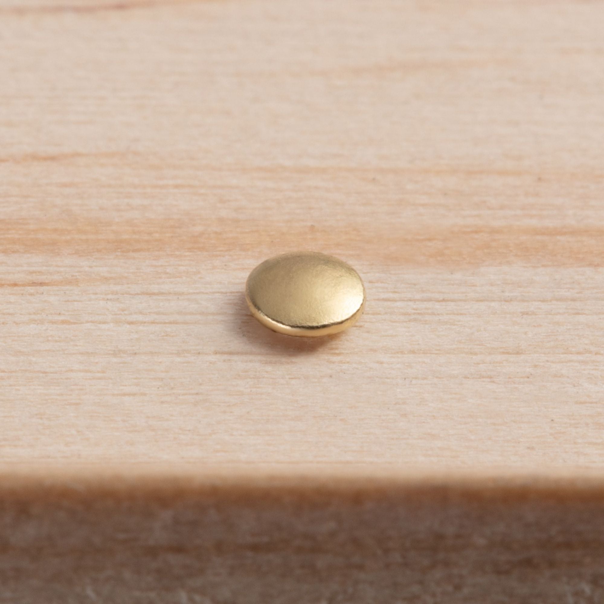 Cuie cu cap rotund, 1.5 x 16 mm, alama (set 160 buc)