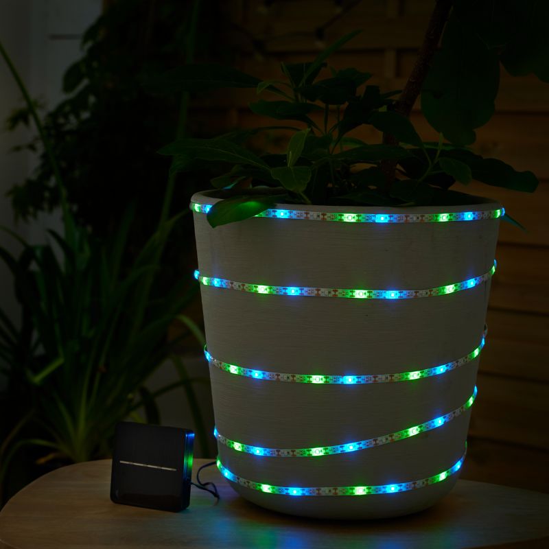 Banda LED solara Amaro, 5 m, RGB, IP65